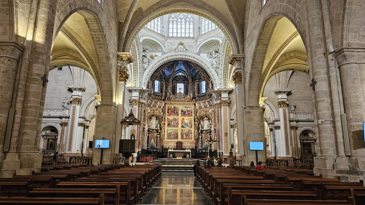 Santo Cáliz de la Catedral de Valencia 🏰 Historia, Misterio y Fe